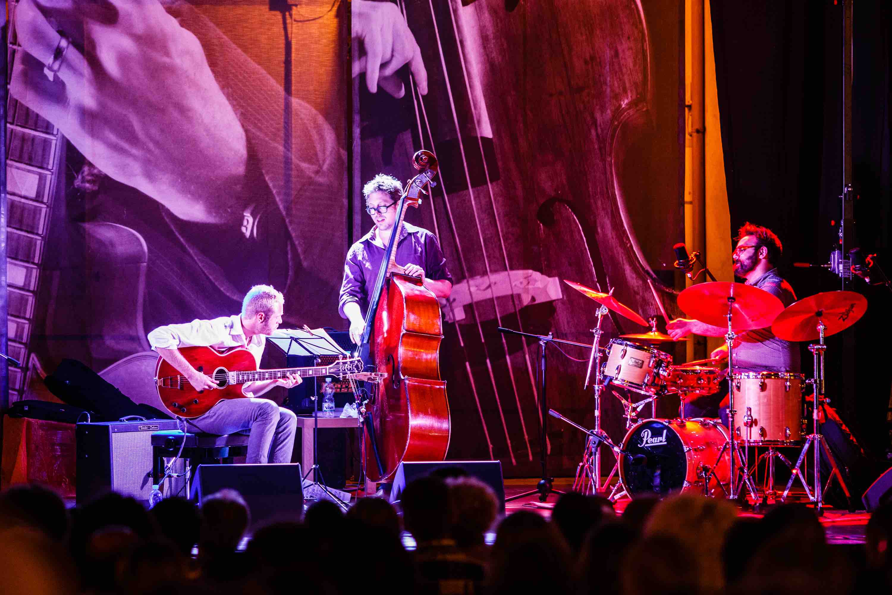 All You Have To Do is PLAY... - Emme Produzioni Musicali